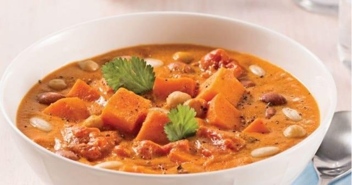 Soupe-repas aux haricots et patates douces au cari | Haiku